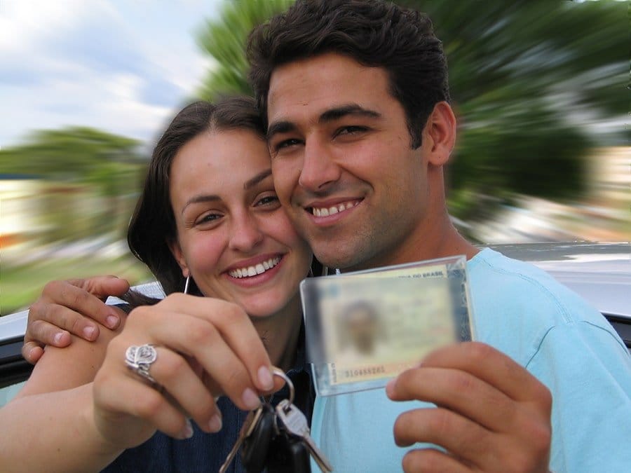 É possível dirigir aos 16 anos no Brasil? - Portal do Trânsito