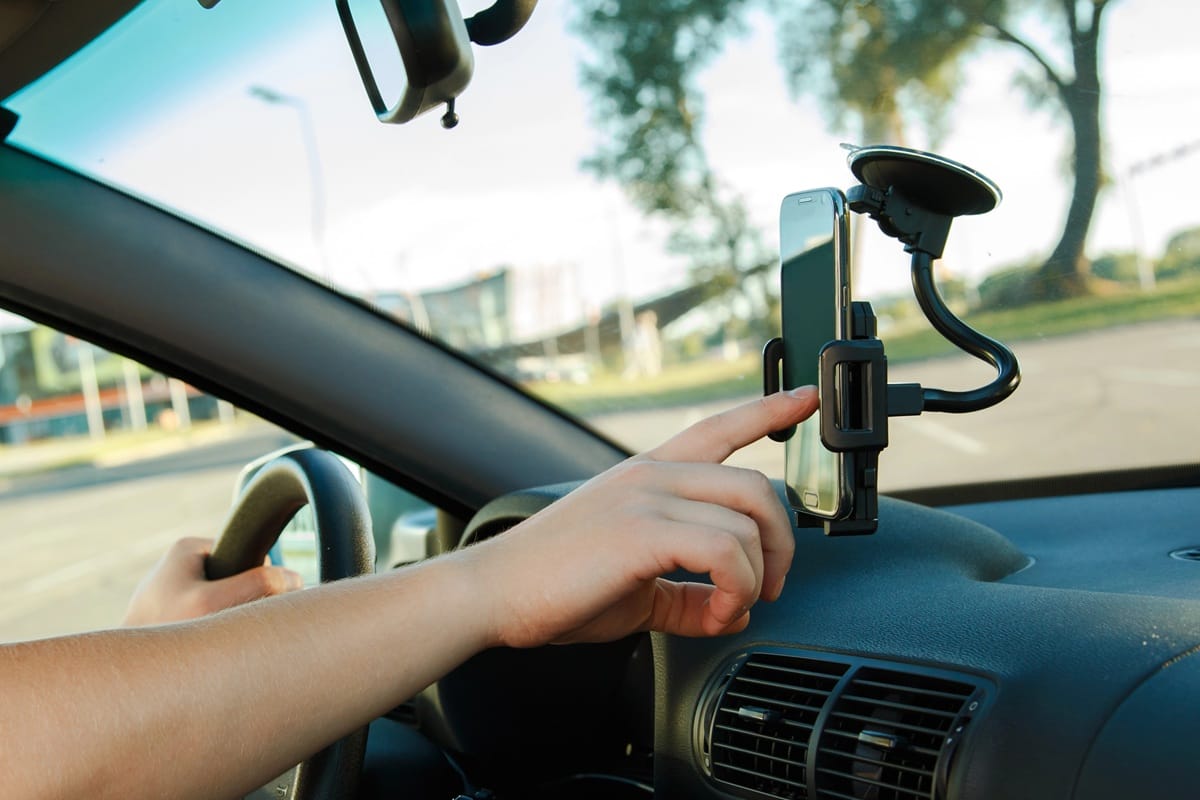 Viajar de app no domingo custa até 24% mais caro, aponta estudo sobre ...